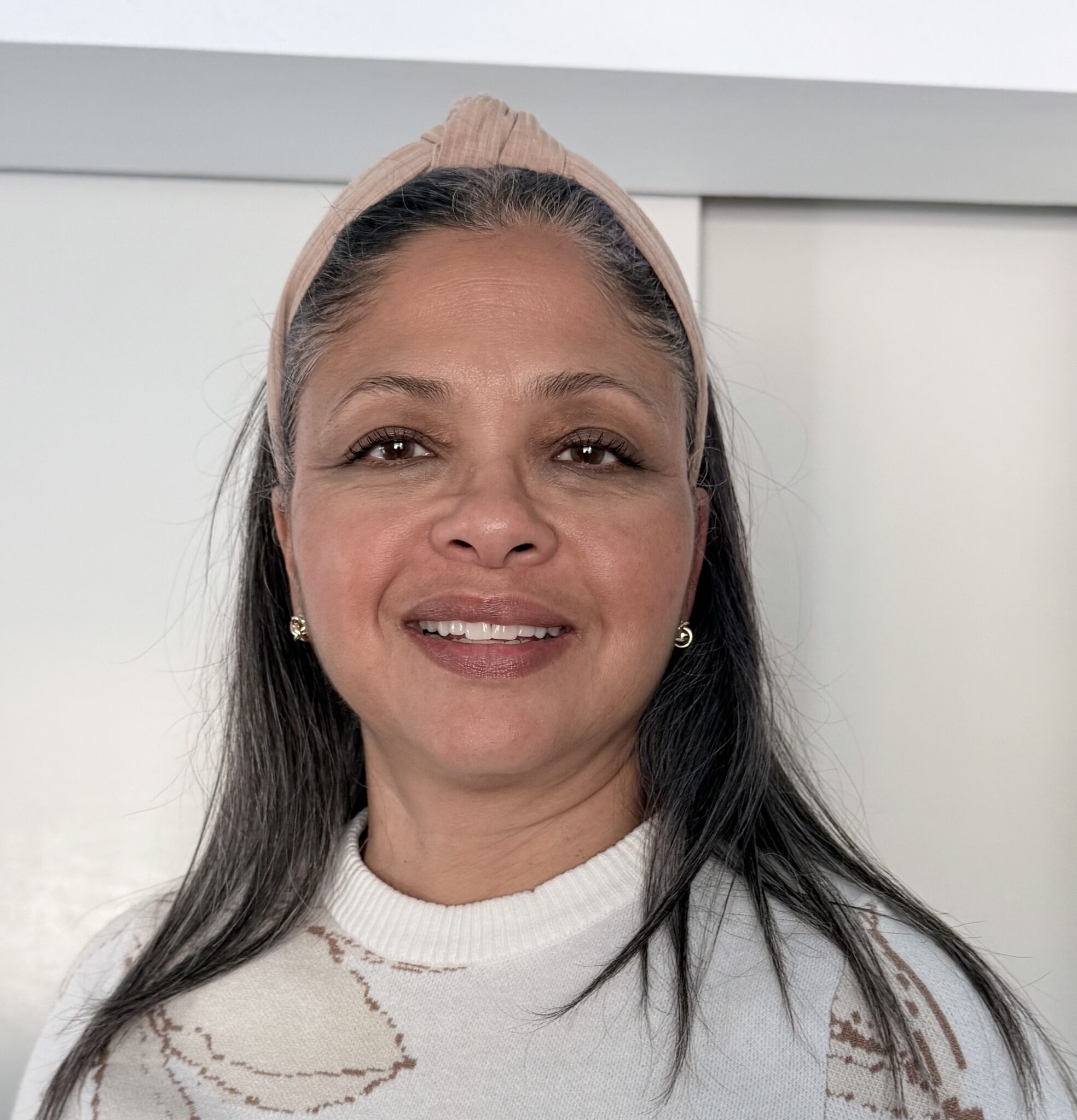 Ms Lana Biography - luvaleducation.com